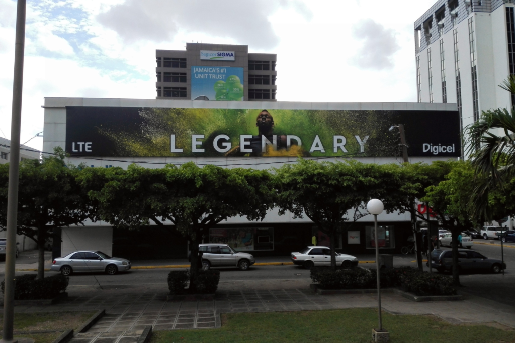 Building Banners | iPrint Group of Companies